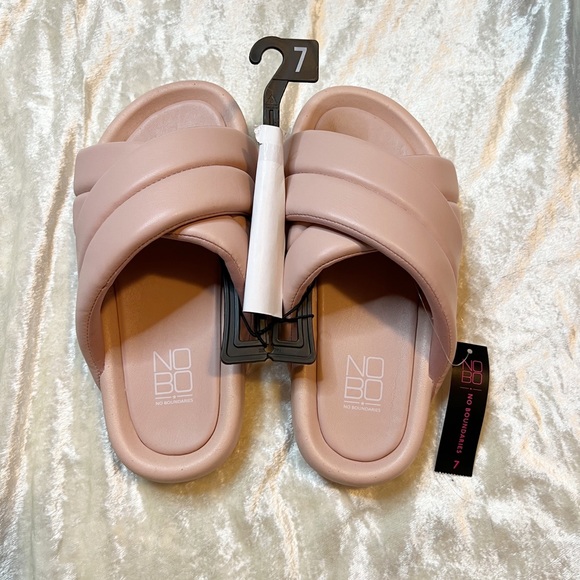 No Boundaries | Shoes | No Boundaries Blush Pink Puffy Slide On Flip ...